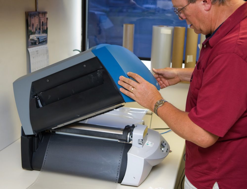 The Difference Between First and Second Surface Printing - Graphics Output